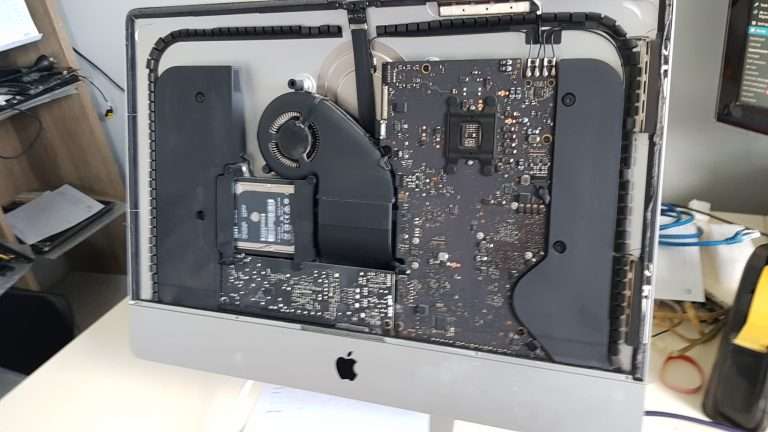2017 iMac Not Loading Repair - Turning on with forbidden circle sign | IT-Solve Repairs