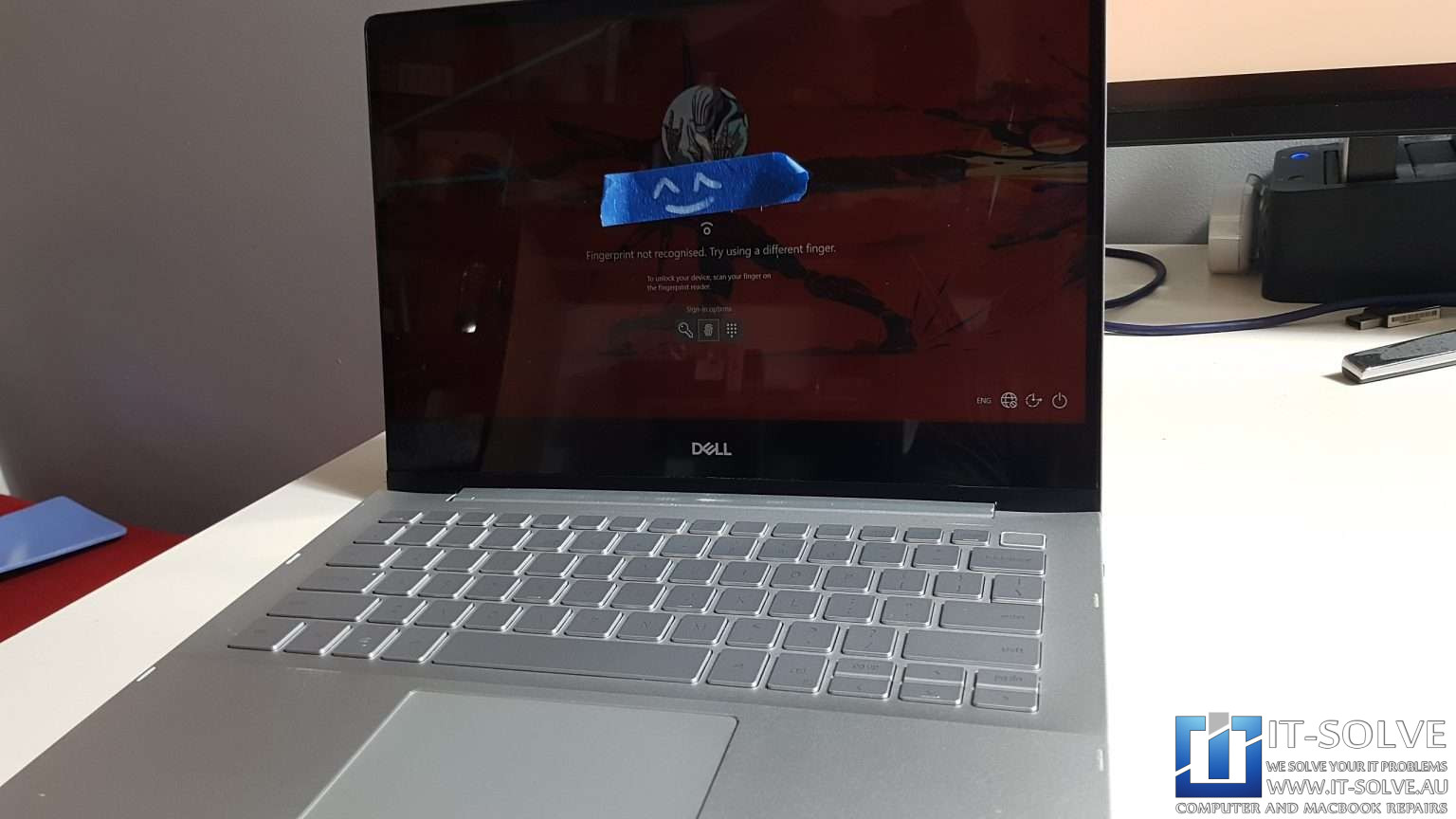 Dell Inspiron 7000 broken Hinge Repair | IT-Solve Repairs