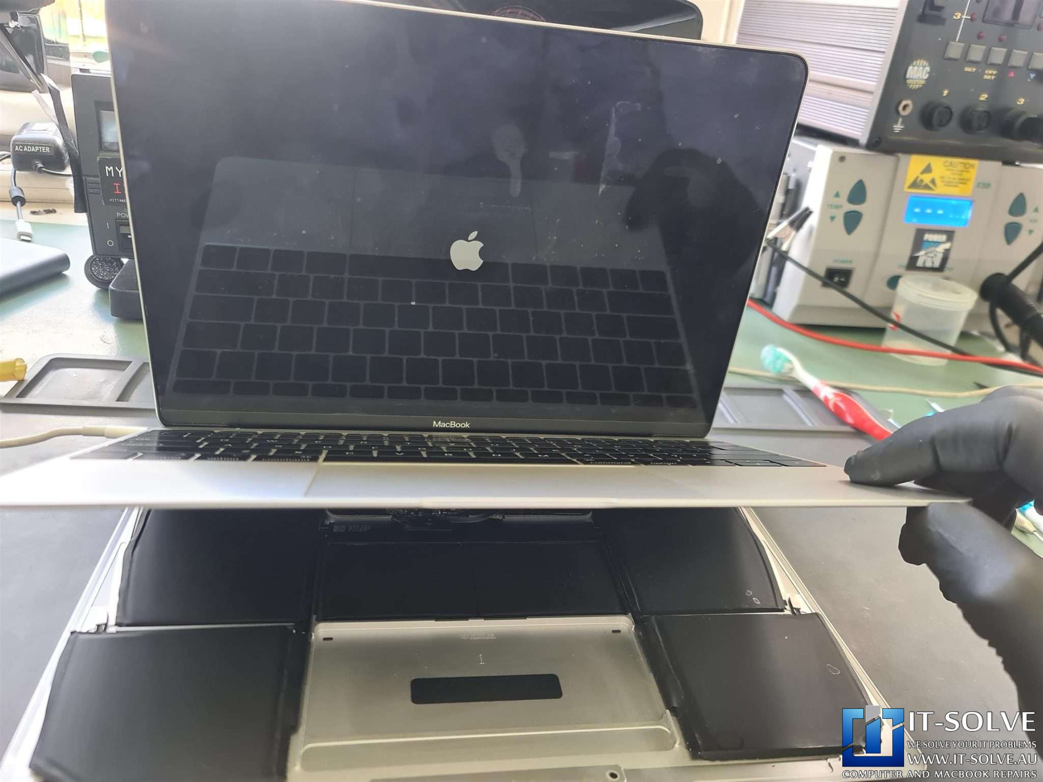 Data Recovery from Liquid damaged Macbook A1534 | IT-Solve Repairs